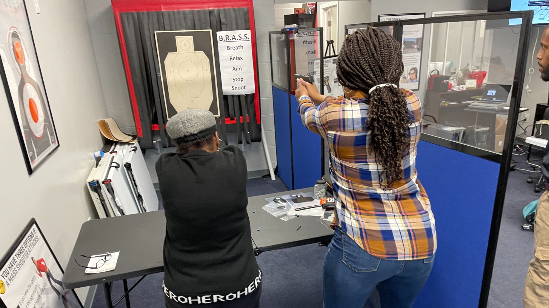 Women's Introduction To Firearms - Concealed Carry | Strong Arms ...